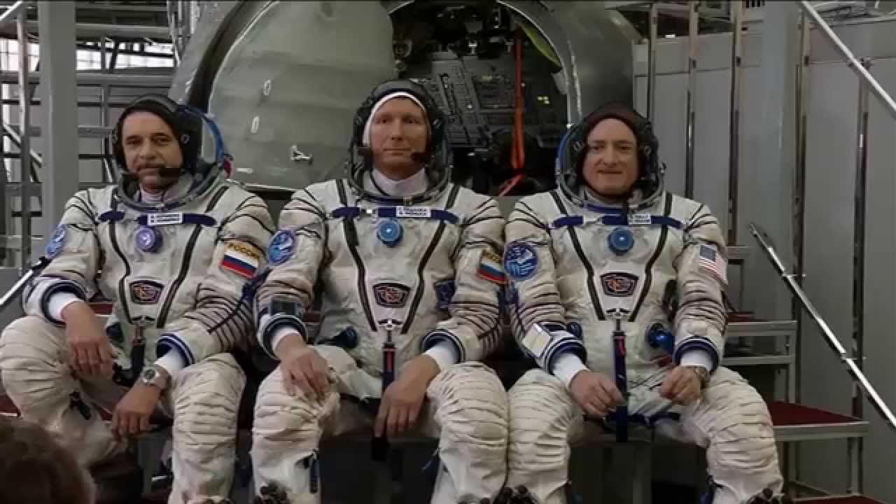 Expedition 43 Crew Undergoes Final Training Outside Moscow 3/5/2015 ...