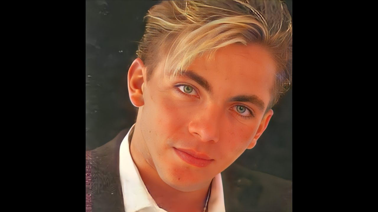 Cristian Castro • Antes y Ahora - YouTube