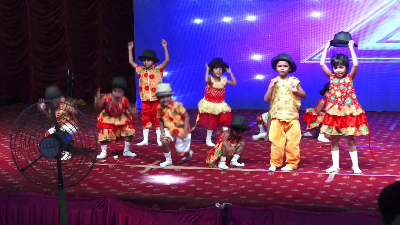 Goa Song Performed by LKG Students - YouTube