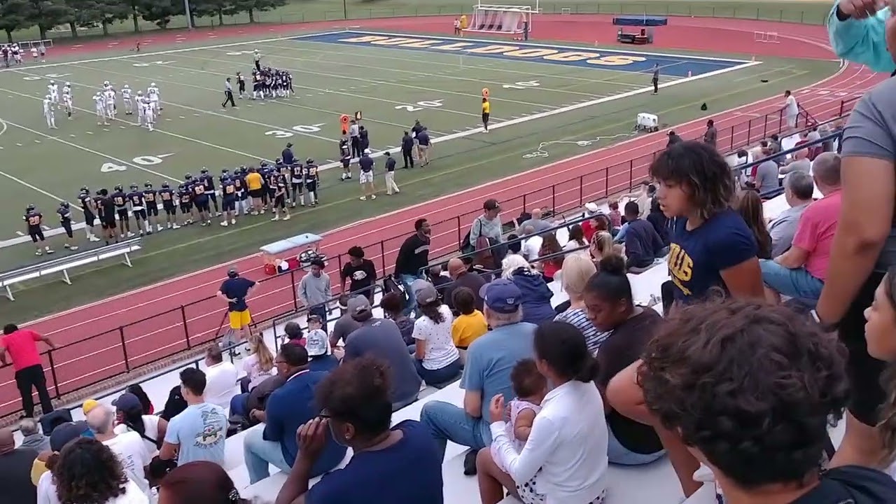 BULLIS BULLDOG school football games with StJames 🏈🏈🏈(1) - YouTube