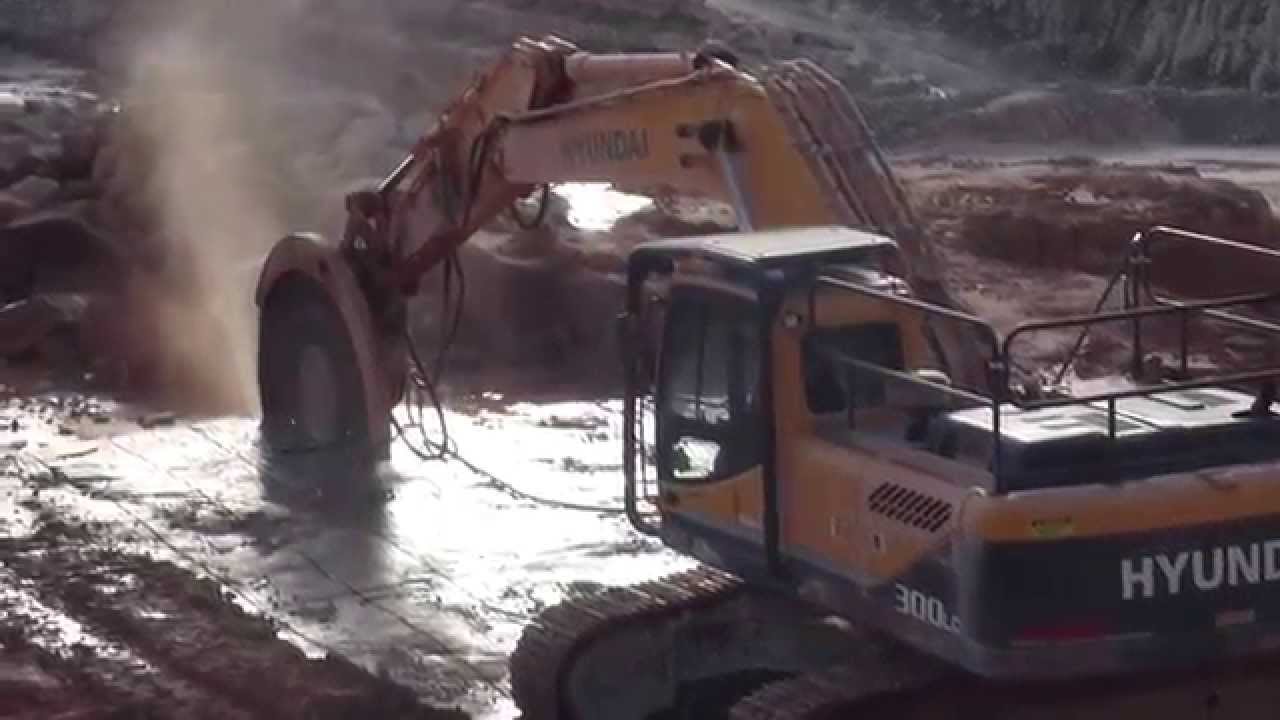 quarry stone cutter and stone cutting machine - YouTube