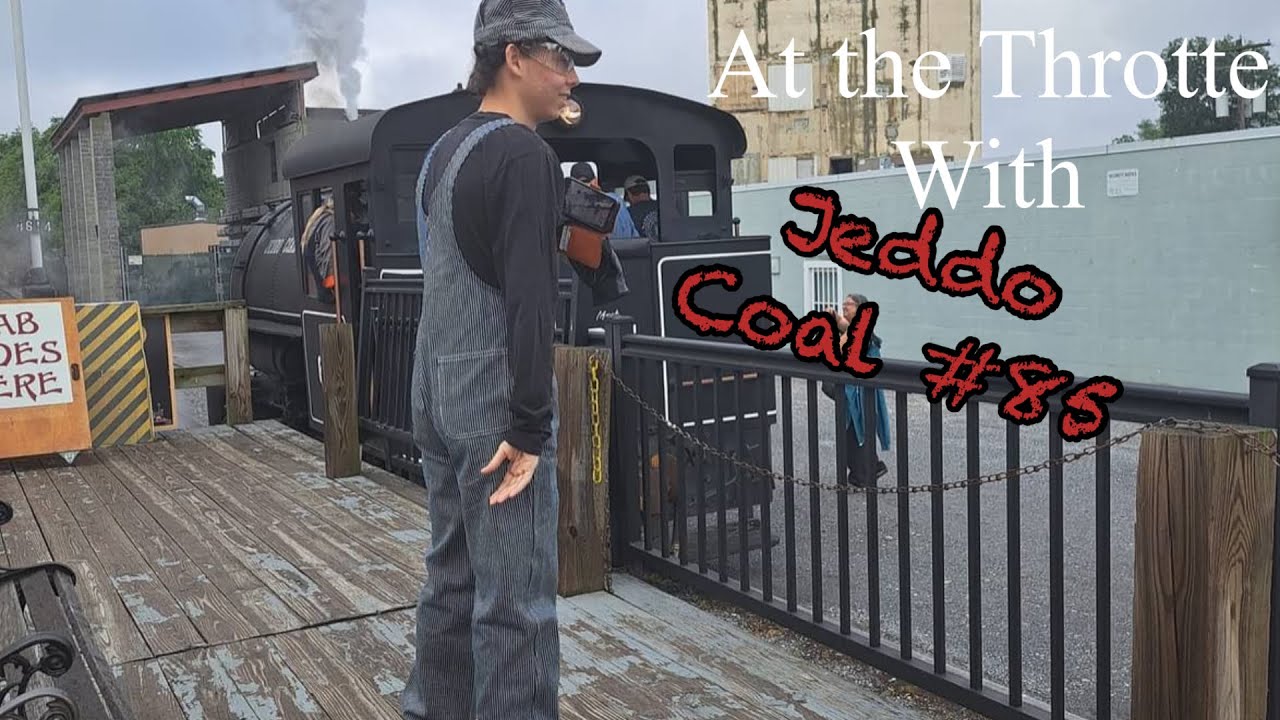 At The Throtte With Jeddo Coal #85 Mack - YouTube