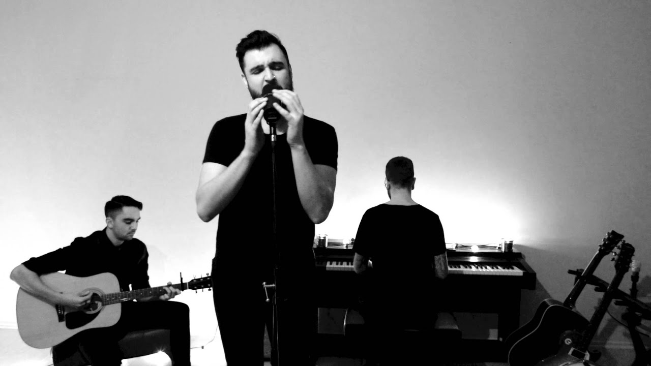 ADELE - HELLO (acoustic cover) - YouTube