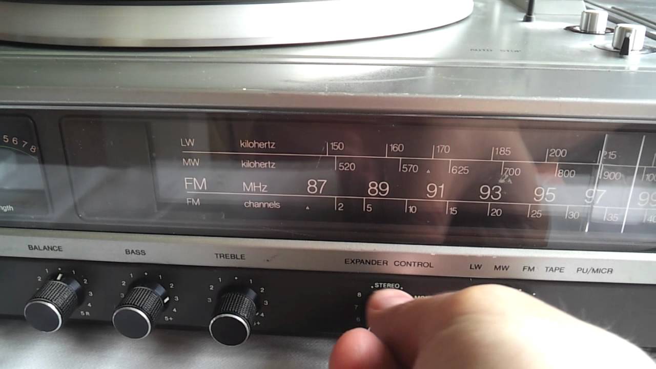 Philips 982 Stereo Centre - YouTube