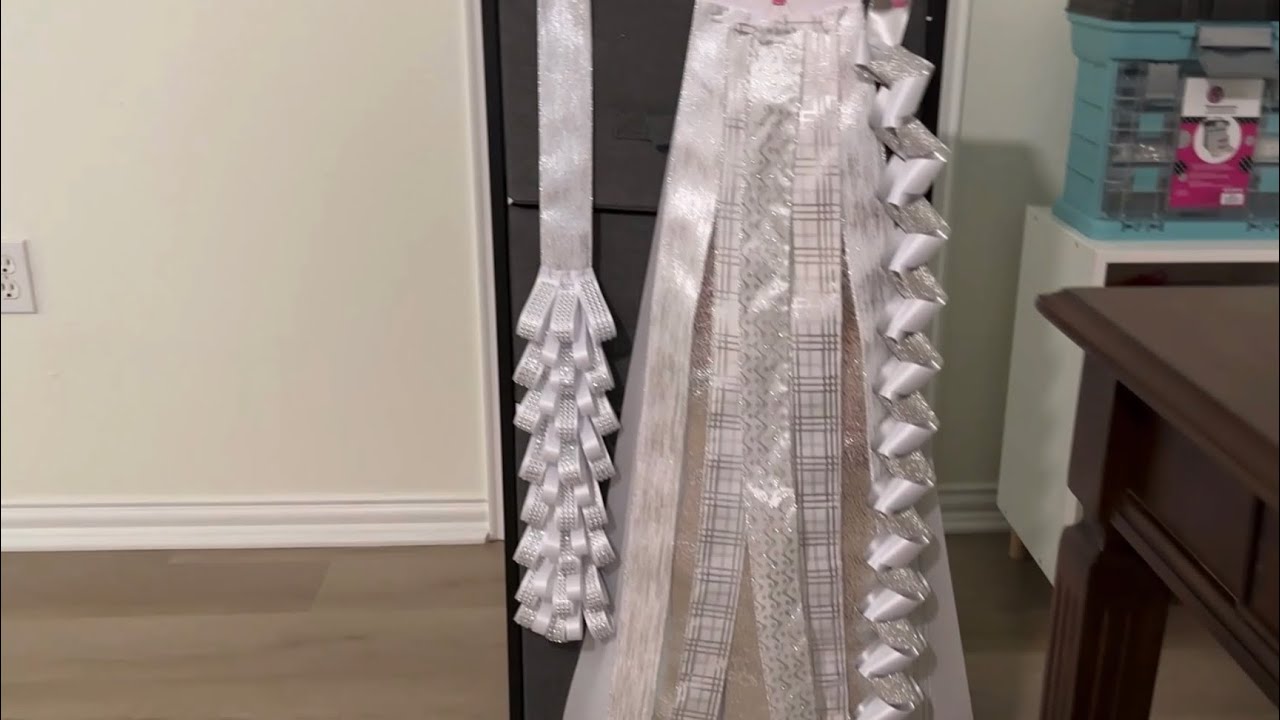 DIY Homecoming senior mum making part 1 #homecoming2023 #homecomingmums ...