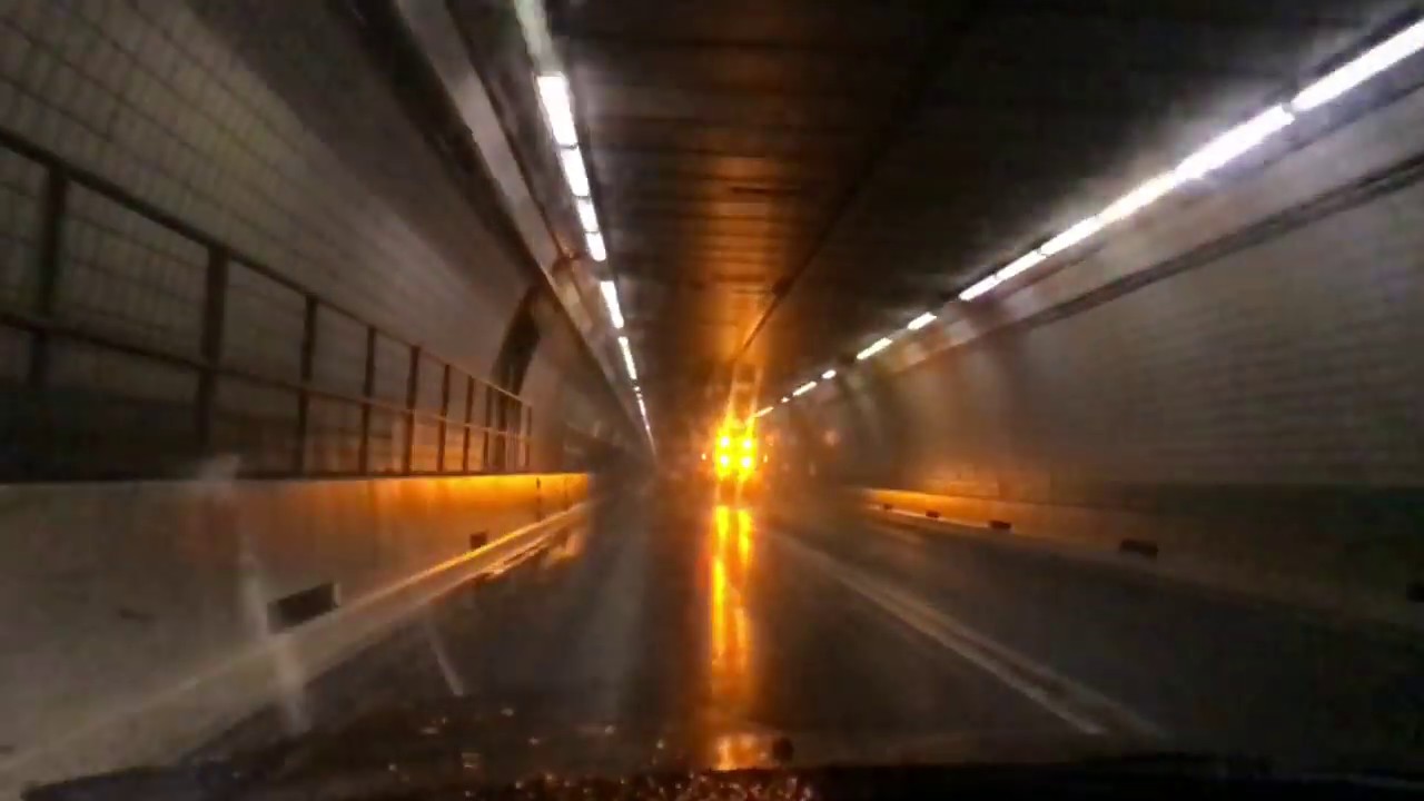 Psychedelic Tunnel. - YouTube