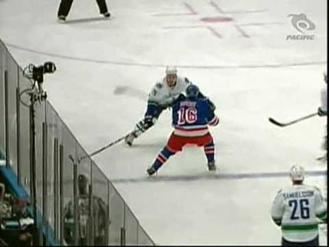 Aaron Rome hipchecks Sean Avery - YouTube