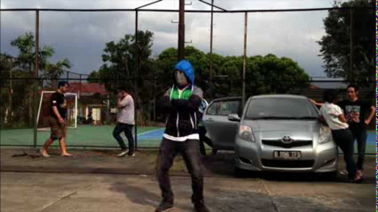 YARIS MOBIL DONO - Show Your Guts! @YarisID - YouTube