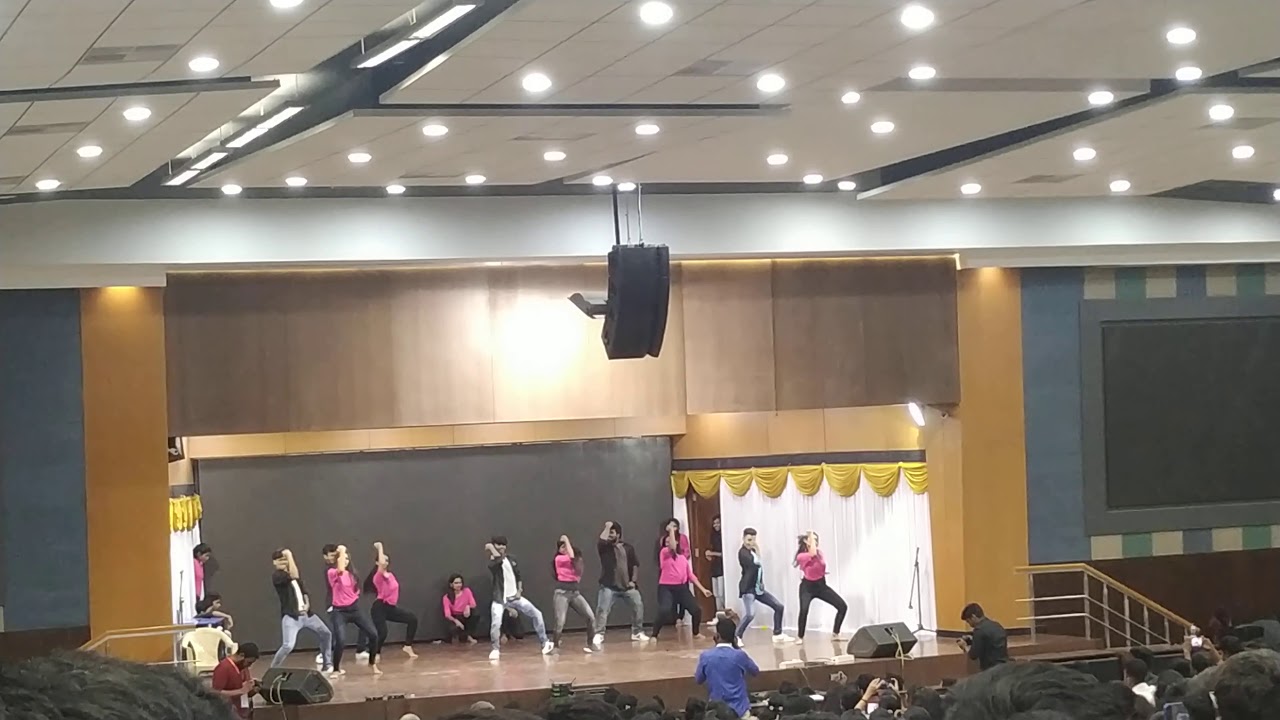VIT Vellore RIVERA 2020 Dance performance's # Saahithi event - YouTube