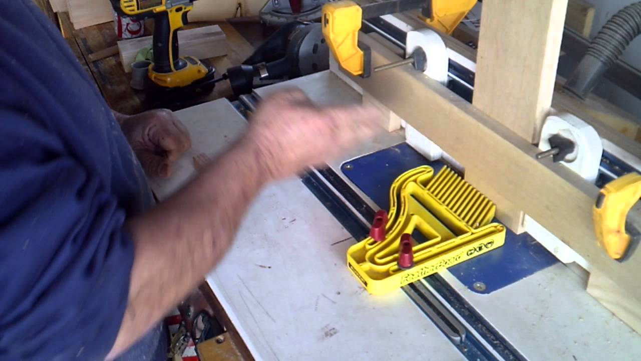 Repairing bad mistakes while doing woodwork. - YouTube