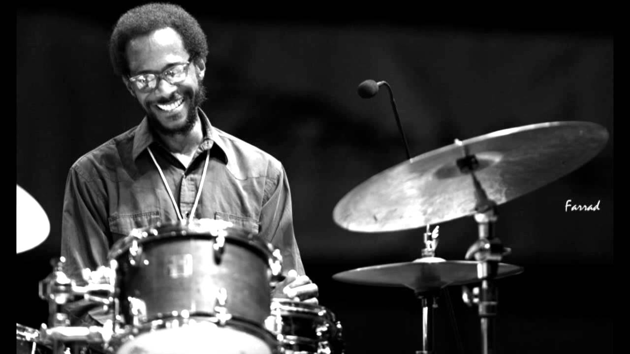 [희상이가 들려주는 음악] 연주를 정말 즐기는 자 Brian blade : 네이버 블로그
