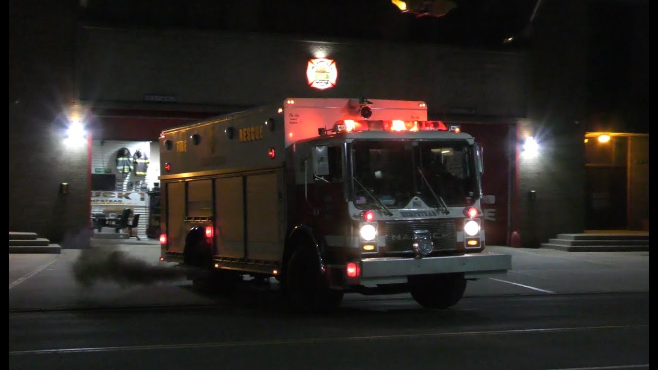 **1986 FORMER FDNY MACK MR!** Hempstead FD Rescue 86 Responds to a ...