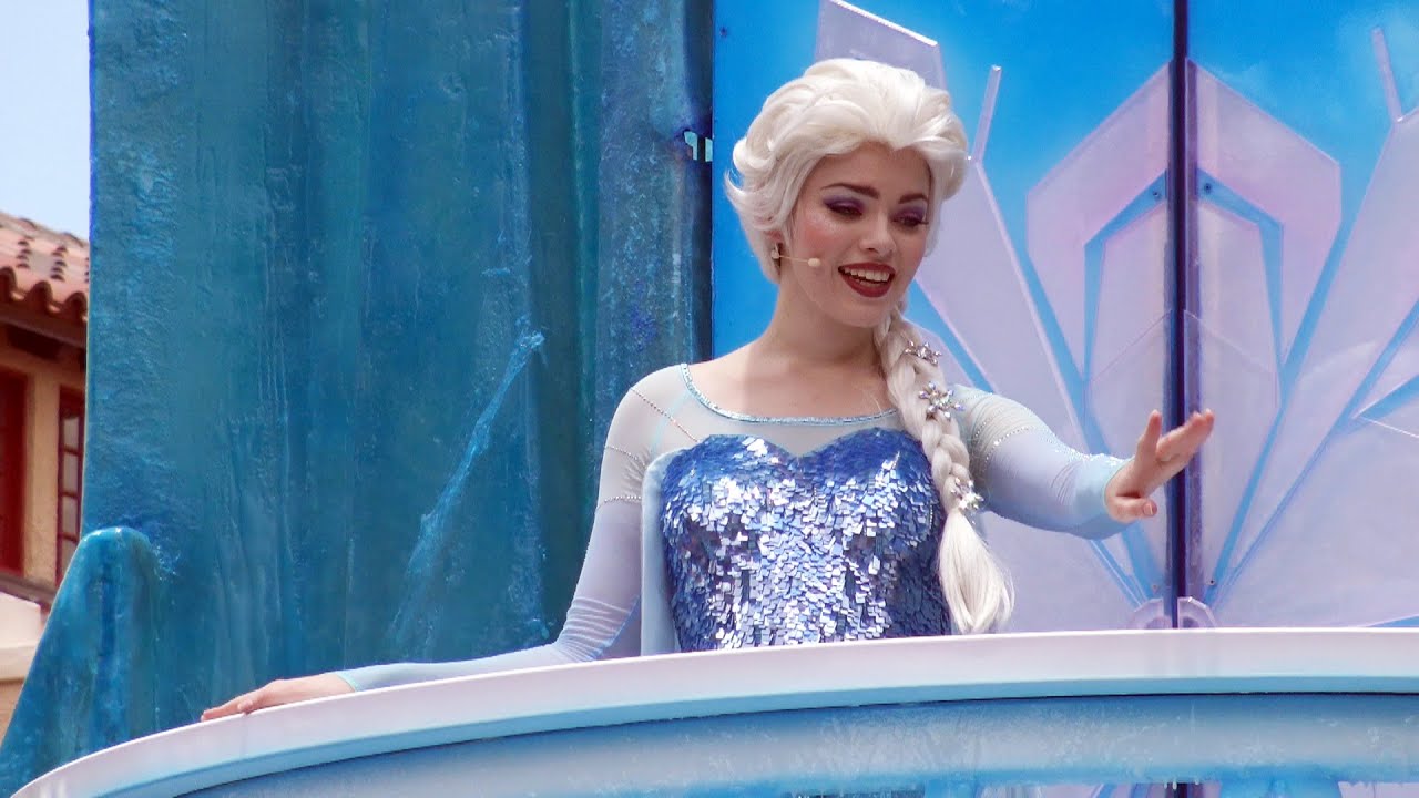 New FROZEN ICE PALACE FLOAT - Queen Elsa - Frozen Summer Fun - Disney's ...