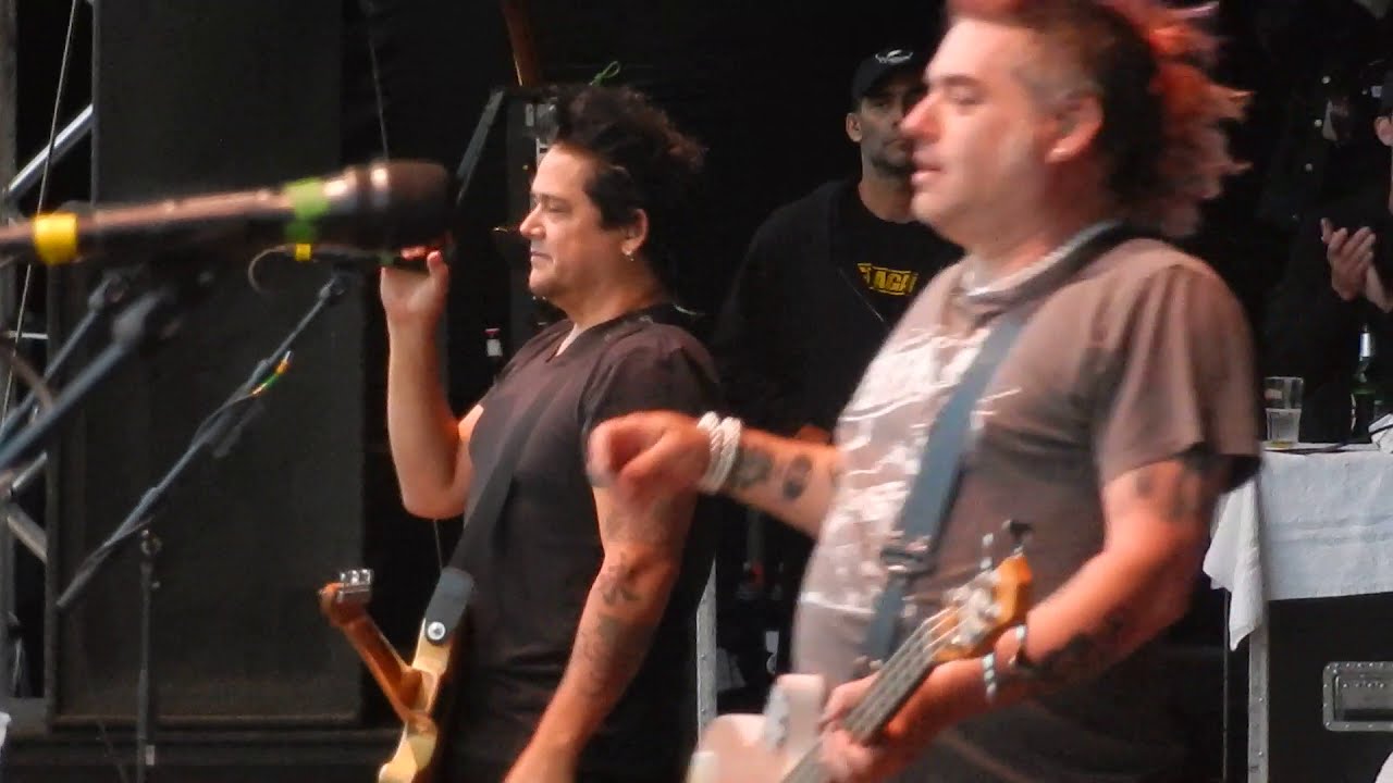 NoFX, "Bob" Punk in Drublic Festival Wiesbaden 23.06.2018 - YouTube