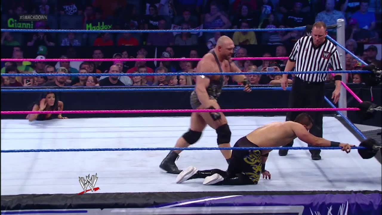 Ryback vs. Primo: SmackDown, Oct. 5, 2012 - YouTube