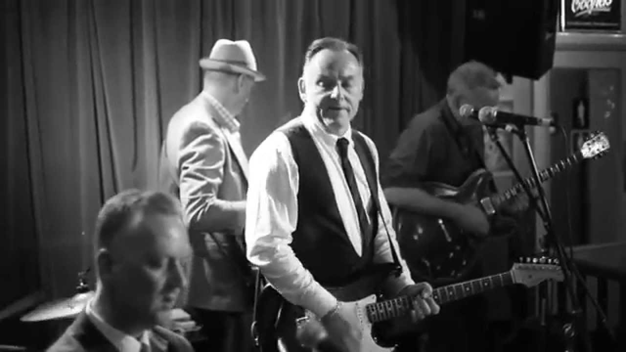 Johnny Longshot 'Juicebox' - YouTube