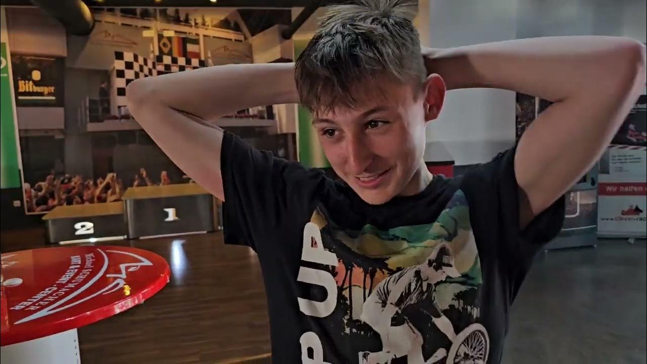 Гонки на Картингах - YouTube