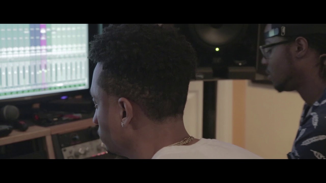 Joogy Music X Sanja studio session (pomo video) - YouTube