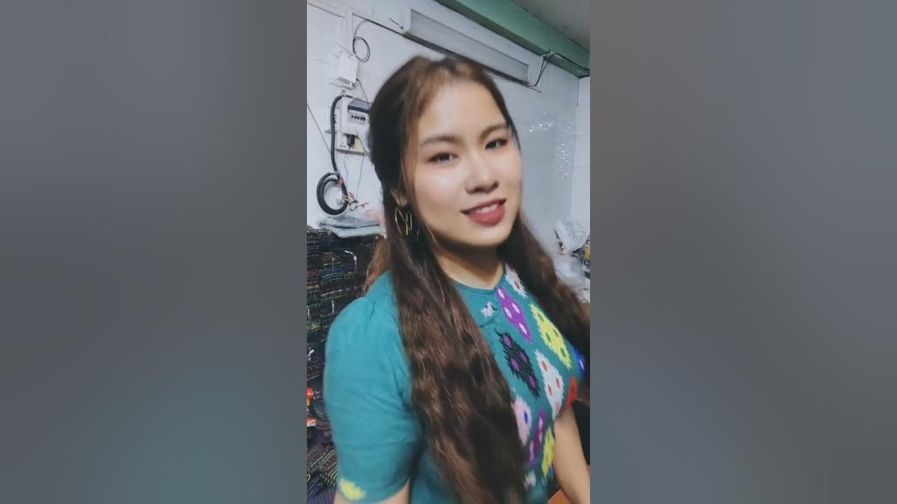 ရေပဲတူတူ ကူးကြမလာ အနမ်းတွေပဲ ပေးကြမလာ ဒွိဟ ဖြစ်နေရတယ်ကွာ Youtube