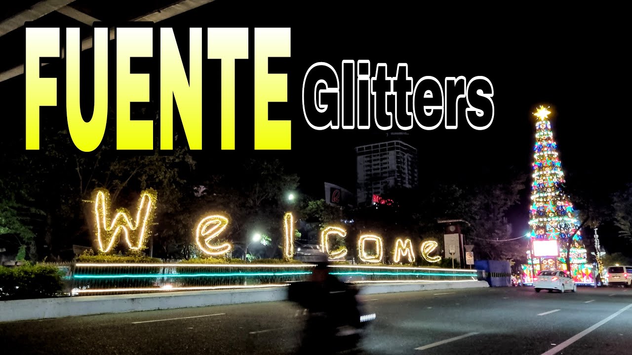 FUENTE OSMENA CIRCLE | Christmas Tree Glitters - YouTube