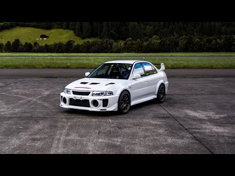 Mitsubishi Evo V | Interior Build | 4K - YouTube