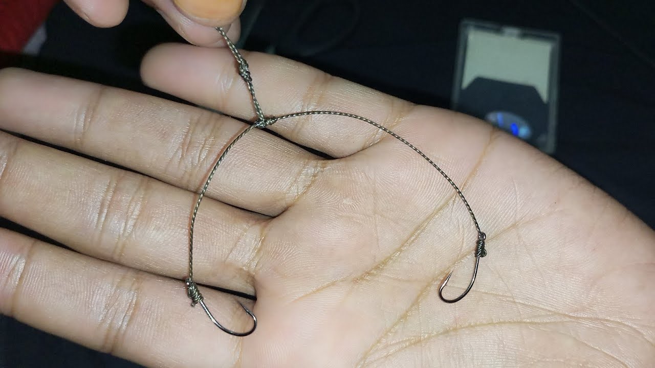 How to tie a T fishing hook knot.#hookknot #fishinghook #fishingknot ...