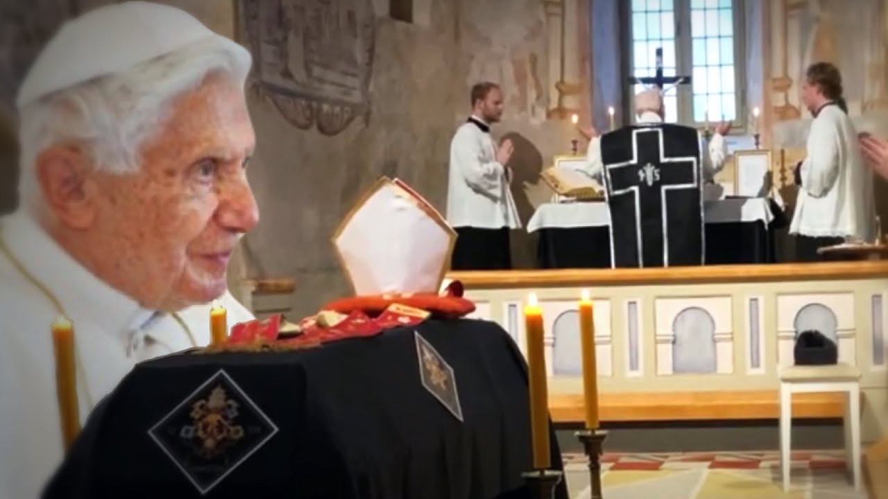 Traditional Requiem Mass for Benedict XVI [tribute video] - YouTube