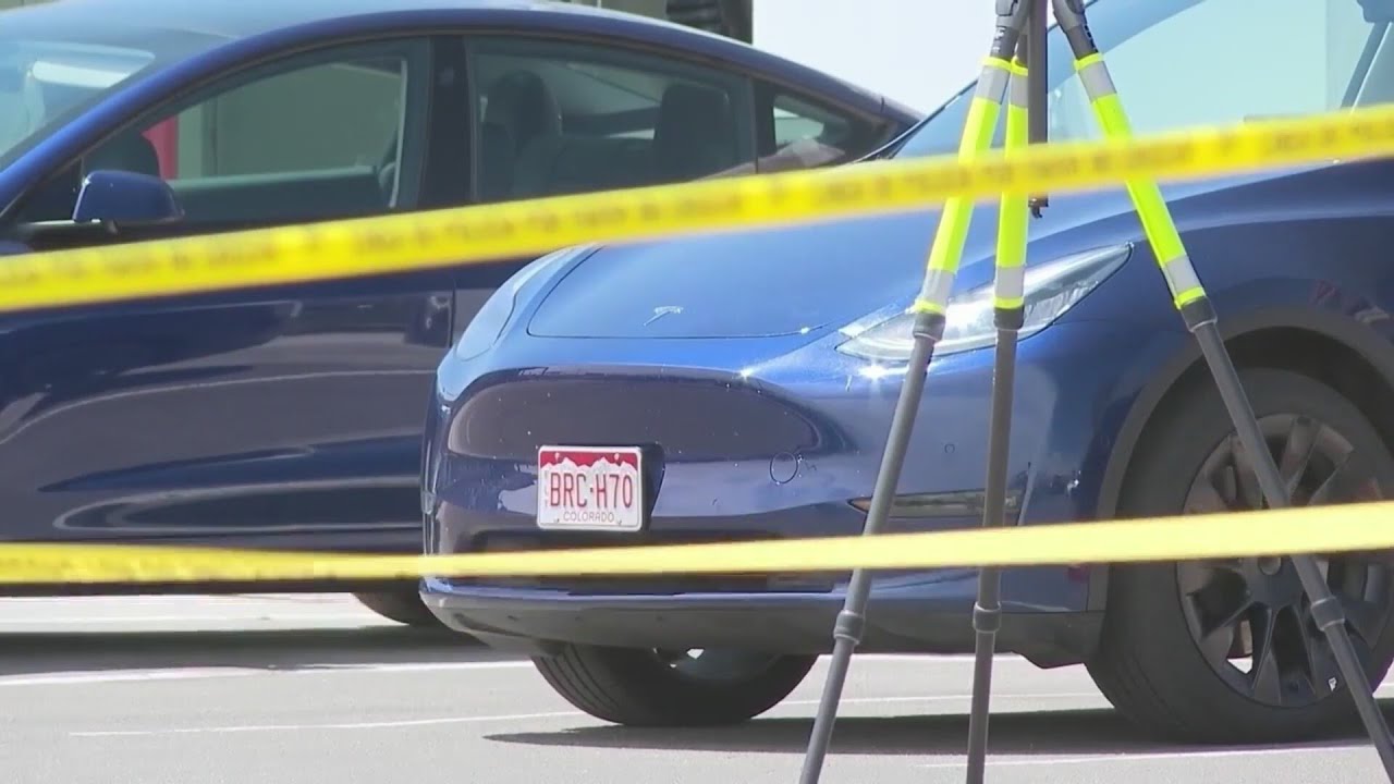 Man arrested in deadly shooting at Tesla charging station - YouTube