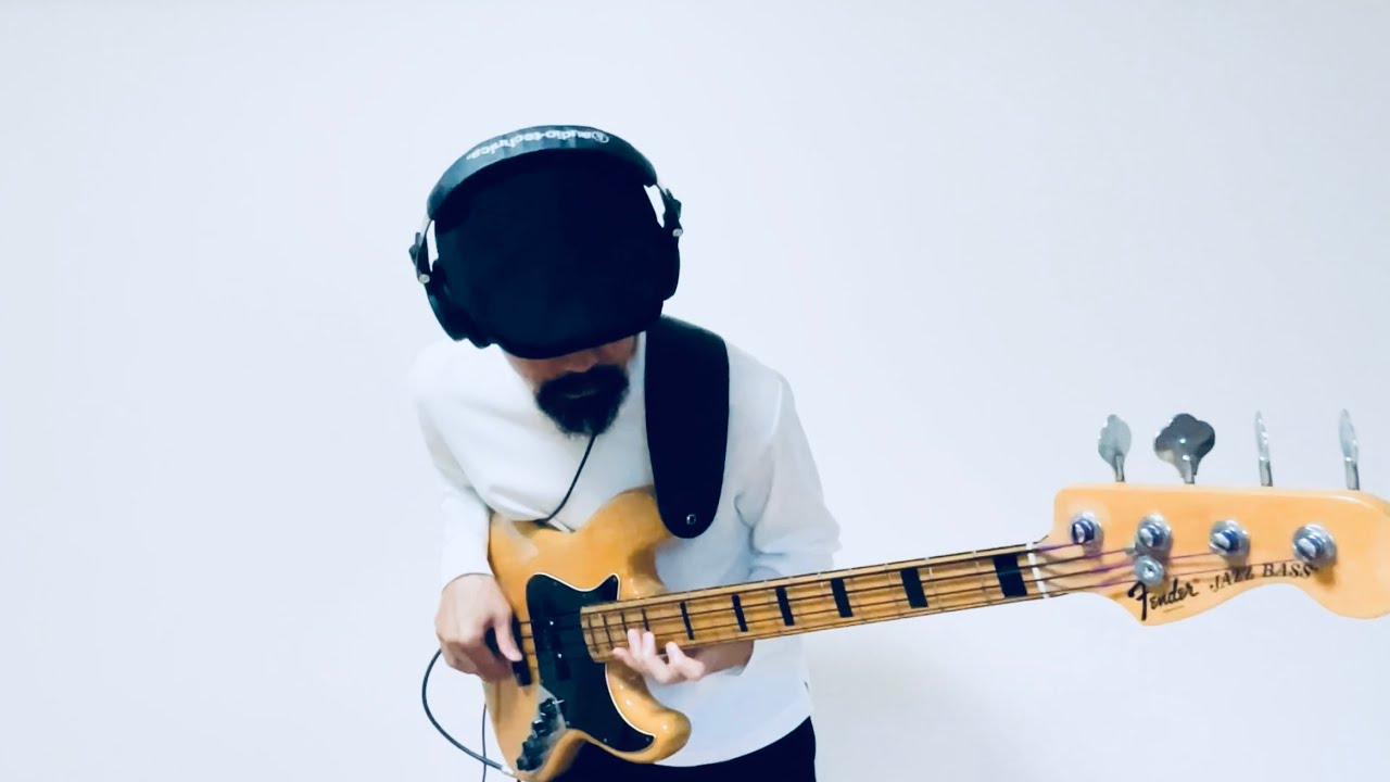 Bass Solo - C7 Improvisation - YouTube