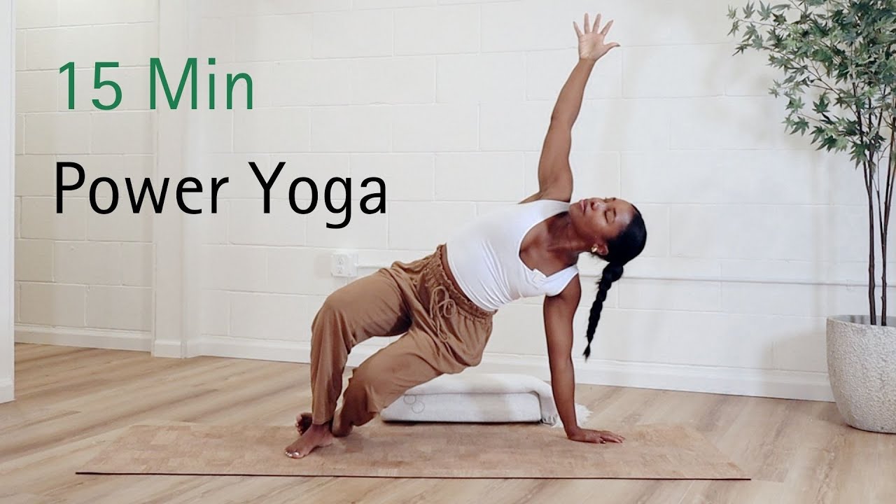 15 Min Power Yoga Flow | Intermediate - YouTube
