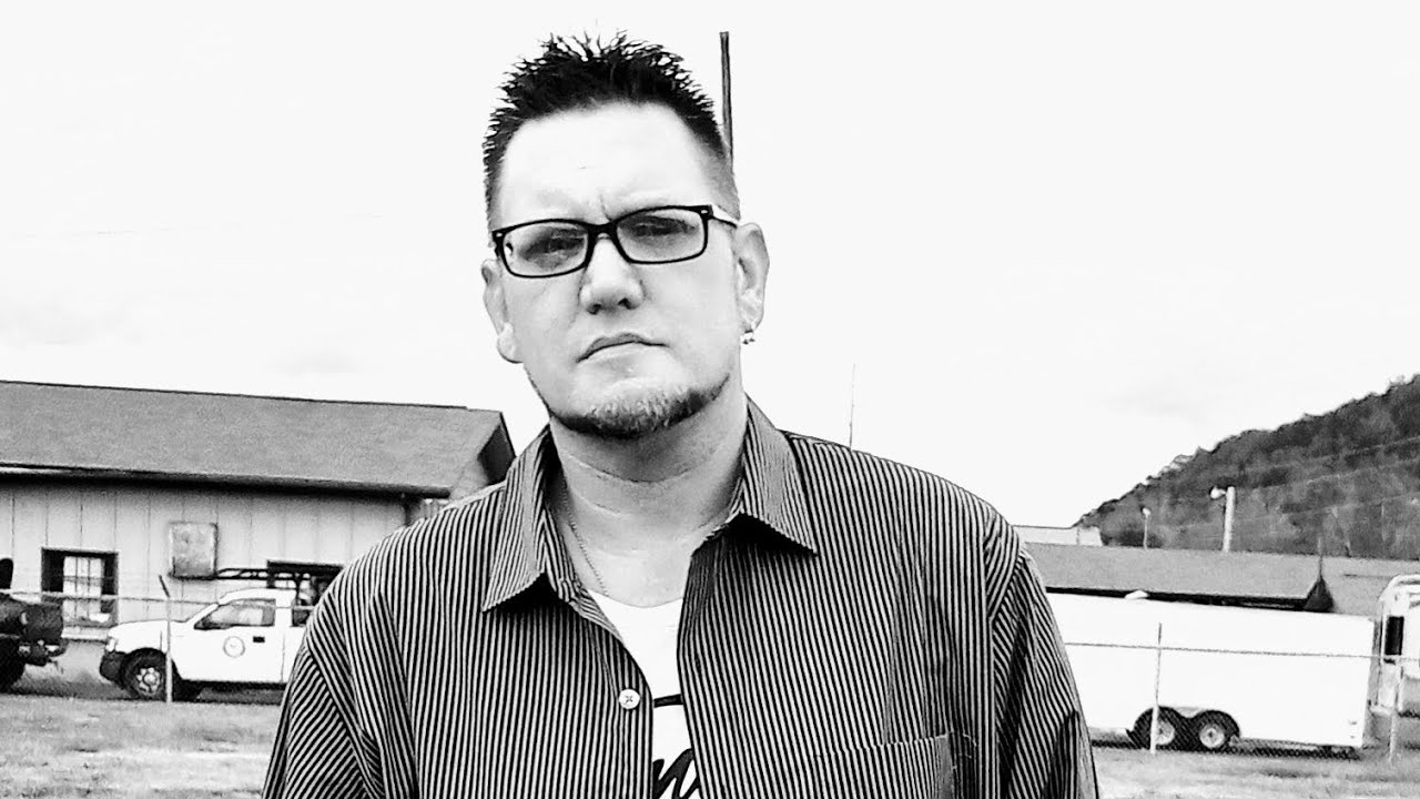 When the devil's riding shotgun (acoustic) Jason Edwards - YouTube