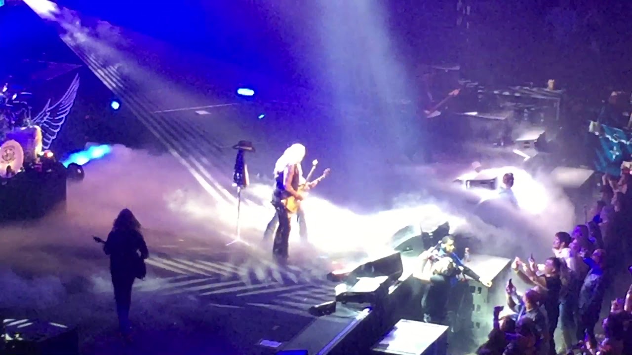 Lynyrd Skynyrd - Free Bird Live @ Mohegan Sun 5/24/2019 - YouTube