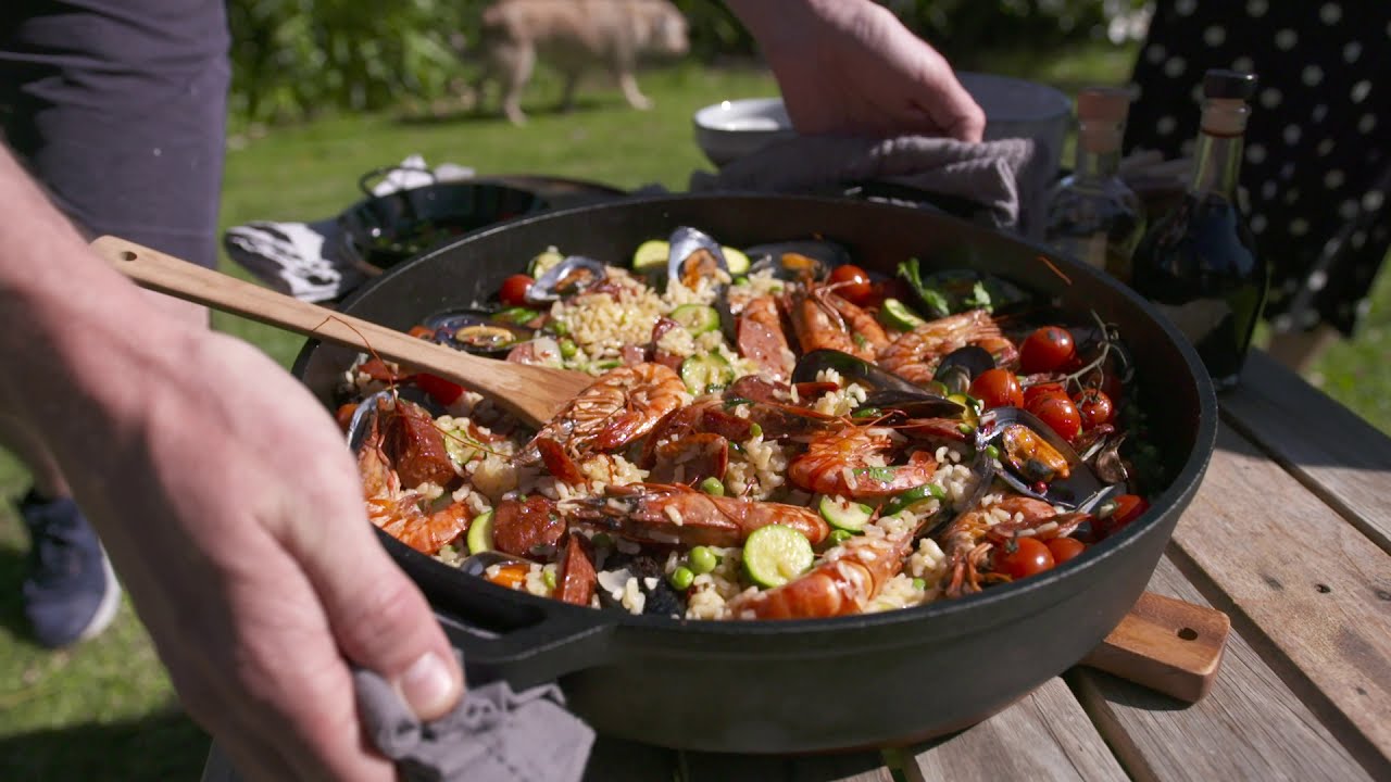 How To KUDU - Using the Cast Iron Skillet - YouTube