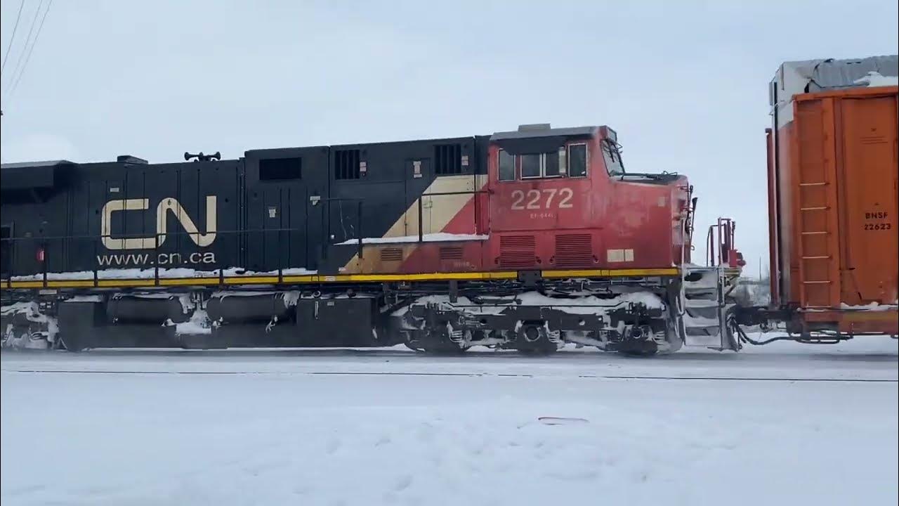 CN A435 - CN 5712 West at Paris (February 20 2025) - YouTube