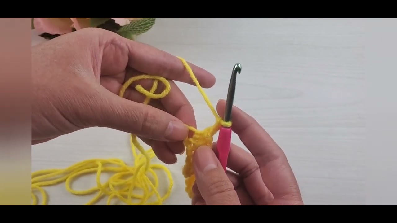 How to Make Crochet Letter M, How To Crochet Letters, Letter Crochet ...
