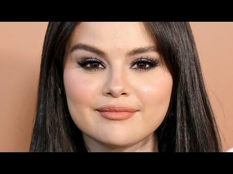 Selena Gomez Is So Messy