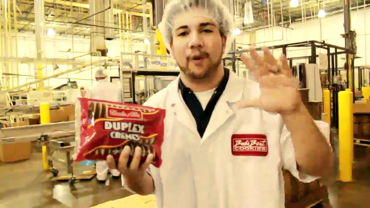 Bud's Best Cookies Factory Tour Video Review: BevNerd (Ep43) - YouTube