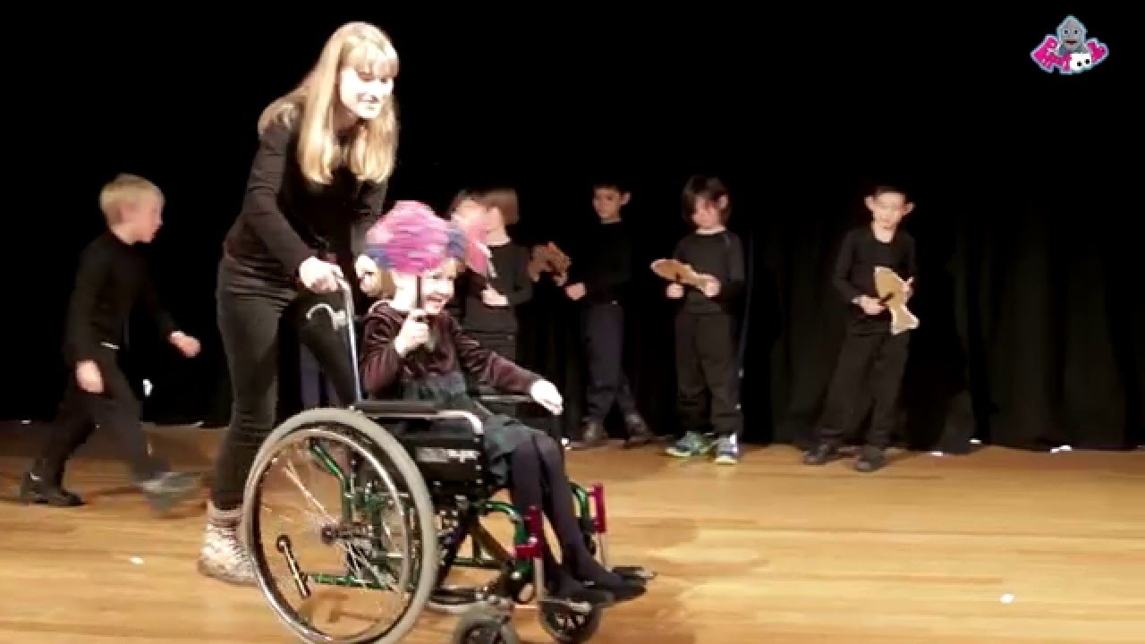 Student Showcase - Puppet Show - Puppet Parade - YouTube