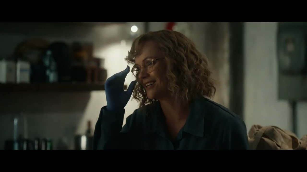 Christina Ricci (Yellowjackets - Season 1) - YouTube