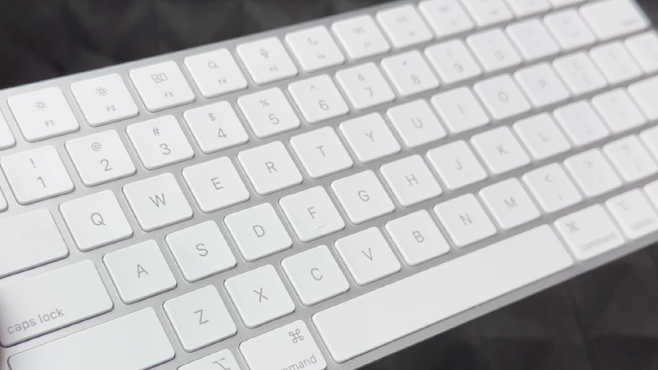 How to Charge iMac Keyboard 2024 - YouTube