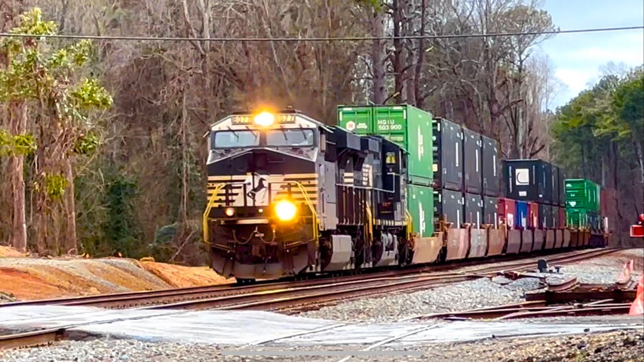 NS 282: NS 8077 4293 Duluth GA - YouTube