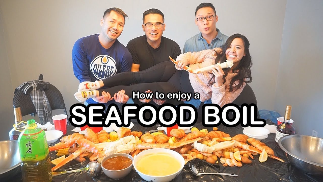 NEW YEAR SEAFOOD BOIL w/ FRIENDS - YouTube