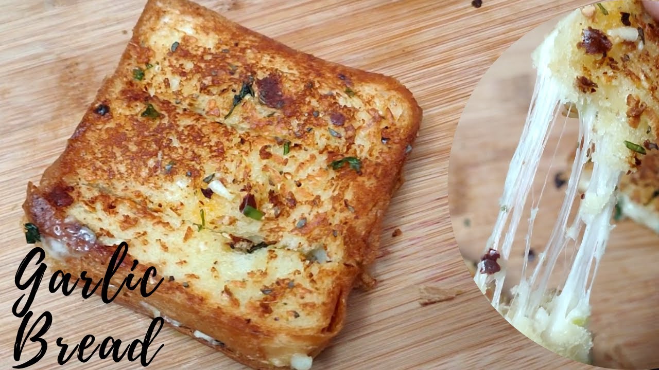 Garlic Bread Toast Made On Tava || Cheese Garlic Bread Recipe || Domino ...