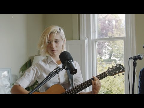 Emma McGrath | Mad About It (Live Session) - YouTube