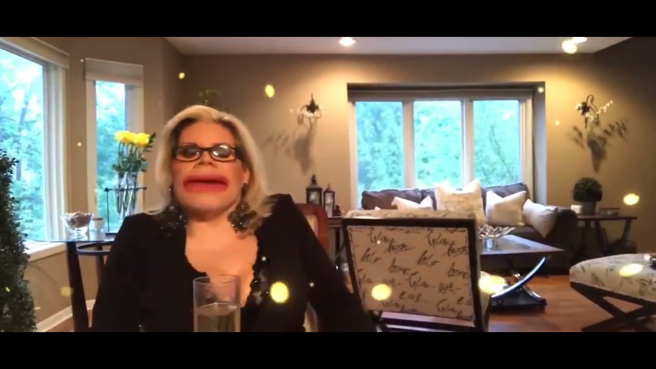 Molly Golightly gloating over Melissa Schuman's loss - YouTube