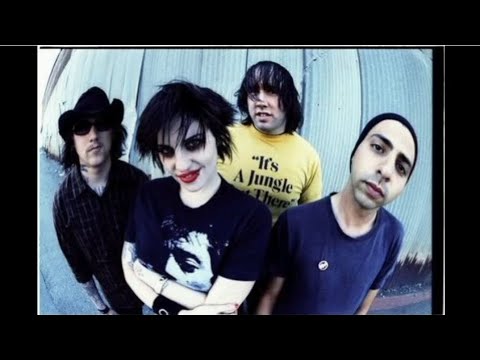 The Distillers - Sick of it all (Hardcore Punk) - YouTube