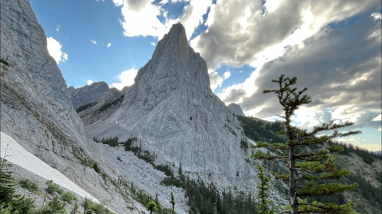 Mt. Louis via Homage to the Spider 5.10a Trad August 2022 - YouTube