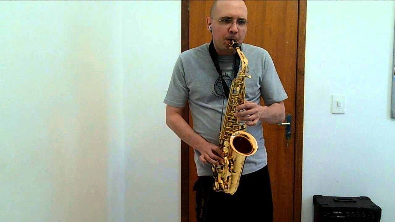 Alto sax over 08 (Cm) - Cantaloupe Island Jazz Backing Track - YouTube