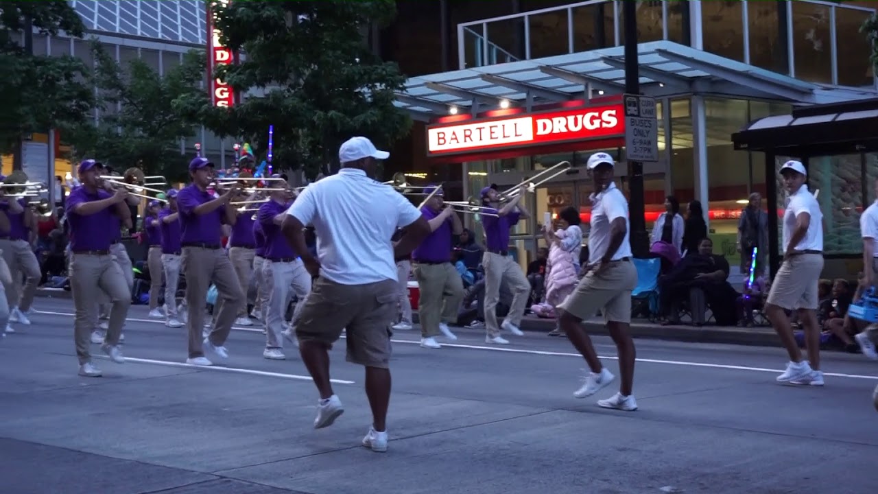 2019 Seattle Seafair Torchlight Parade Part 3 - YouTube