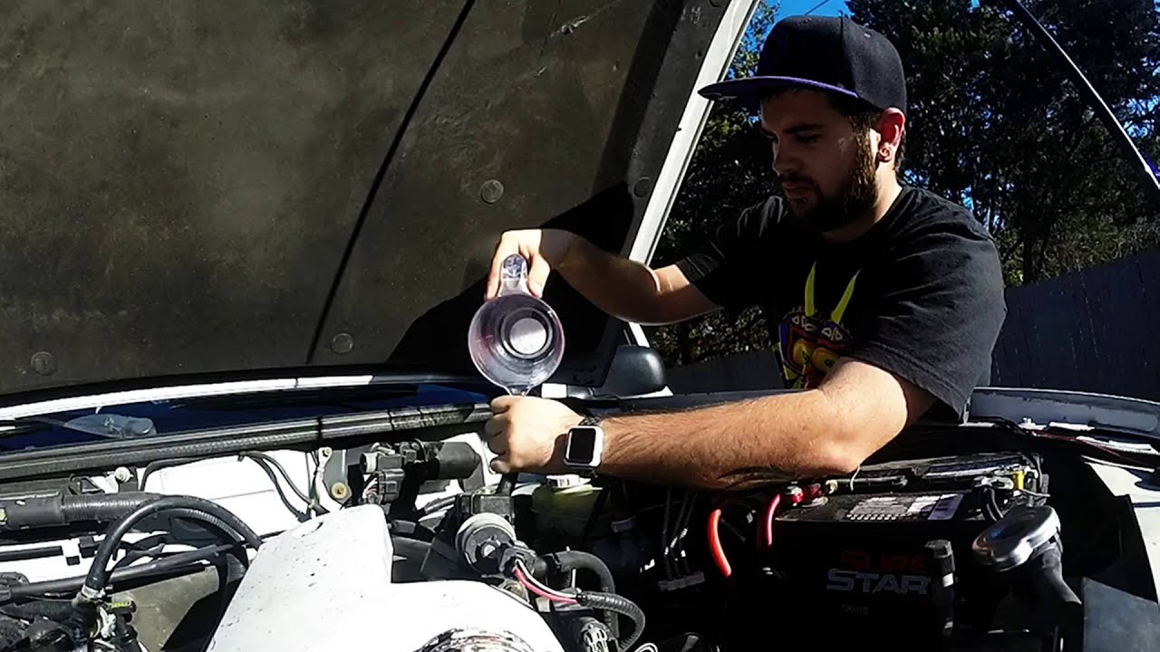 How to SeaFoam a Ford Ranger - YouTube